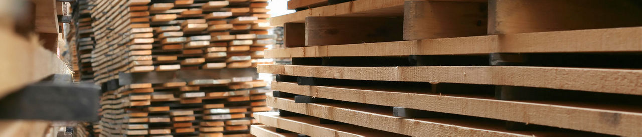 Comprender los diferentes tipos de materiales de palets y sus usos ...