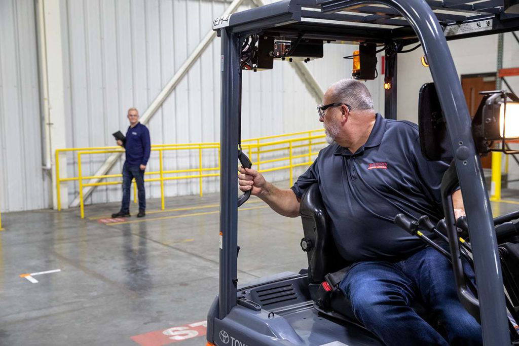 SEnS+ Smart Environment Sensor Plus™ | Toyota Forklifts