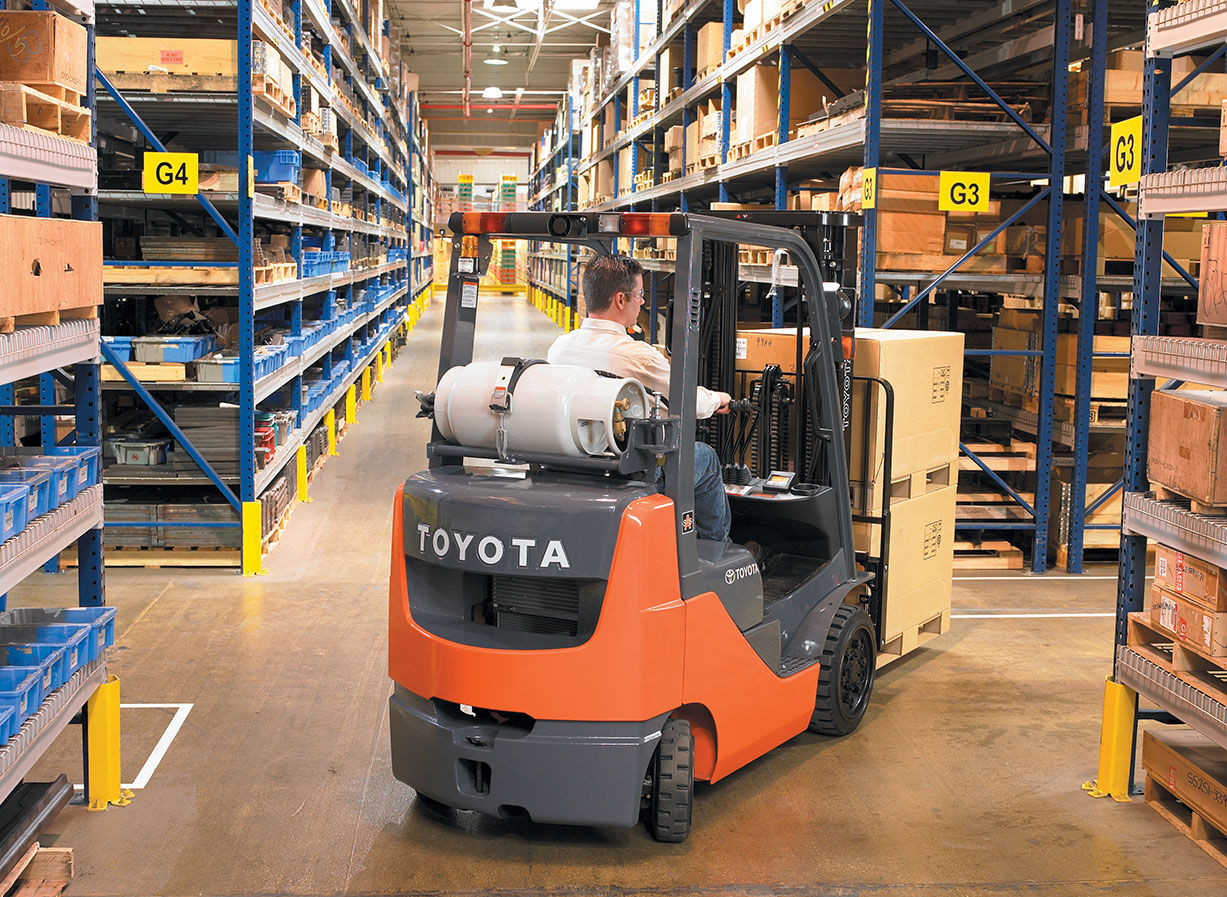 8 Tips for Installing a Forklift Liquid Propane Tank | Toyota Forklifts ...