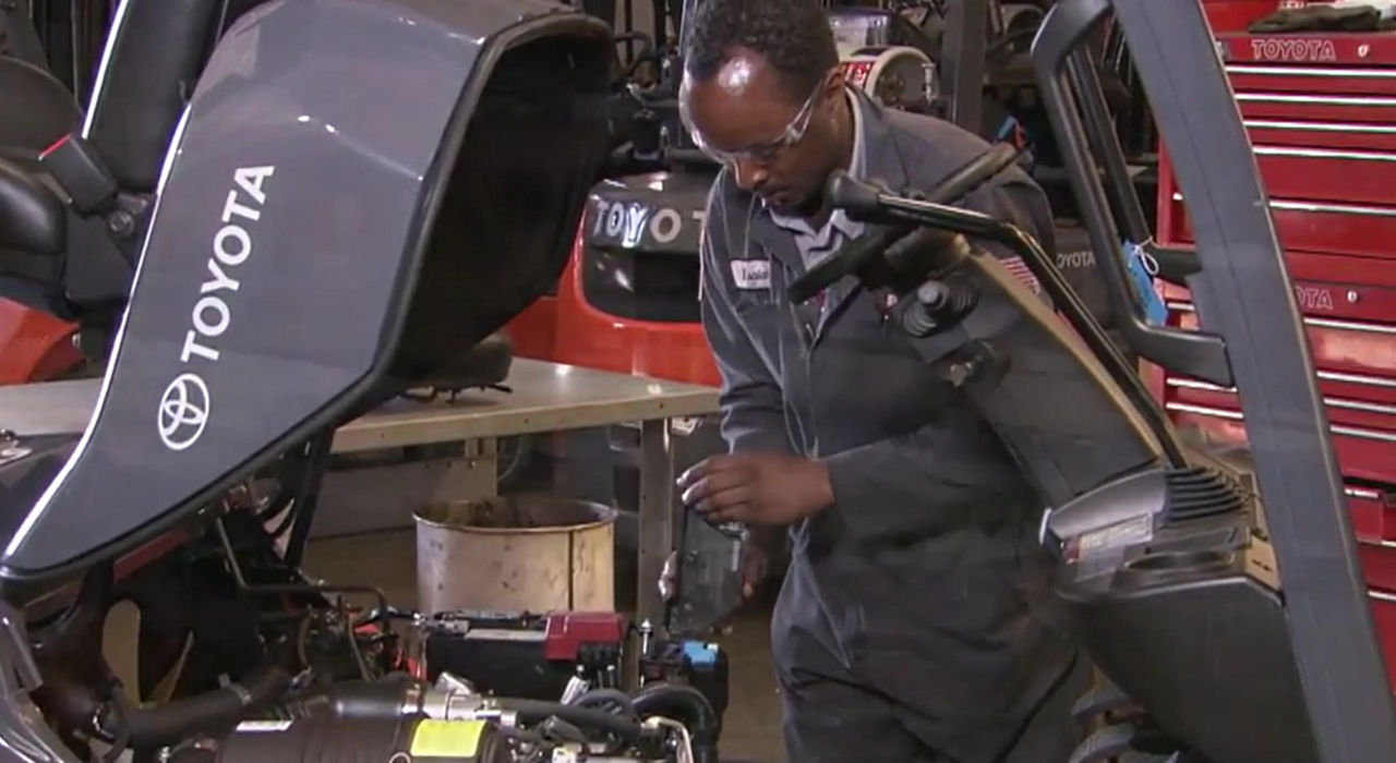 Trust Toyota Technicians & Toyota Genuine Parts | Toyota Forklifts